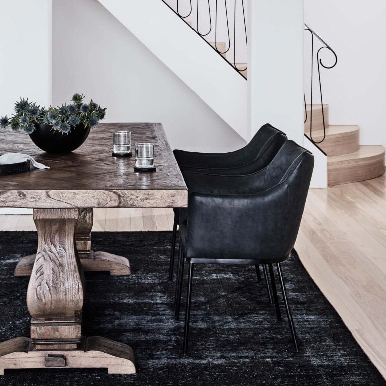 How to Choose a Dining Room Rug: Top 10 Expert Tips