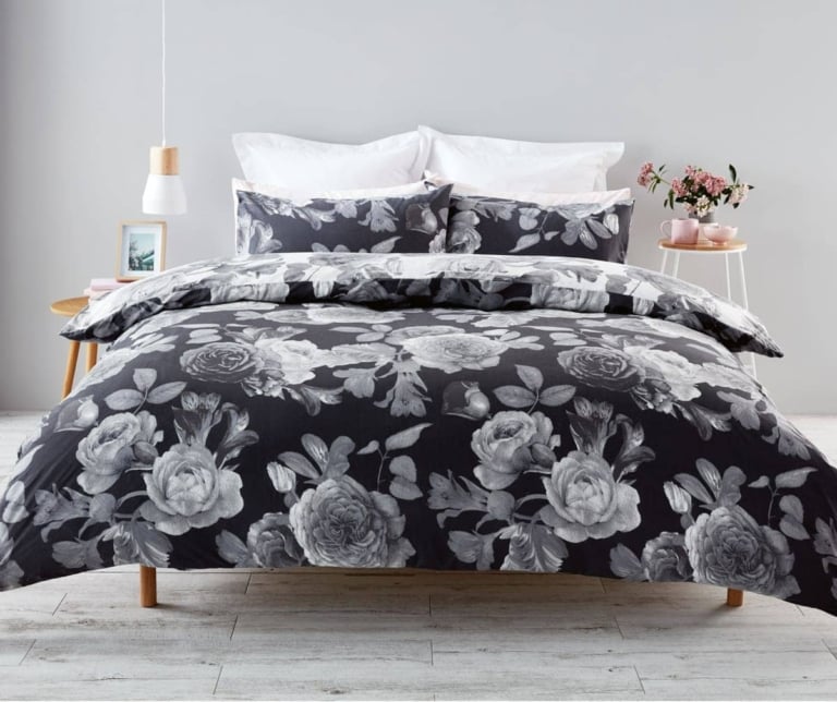 11 Floral Quilt Cover Sets to Add Subtle Drama