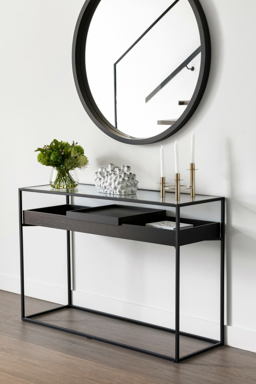 25 Best Console Tables for Small Entry or Hallways (2025)