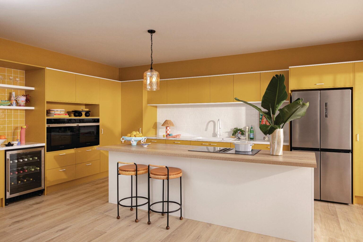 4 Best Kitchen Cabinet Colour Ideas and How to Get Them